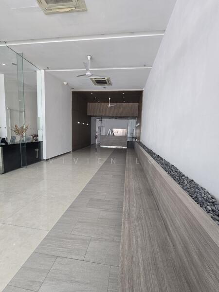 Ground floor fitted restaurant near Bugis, Bencoolen street, 1,000 sqft ...