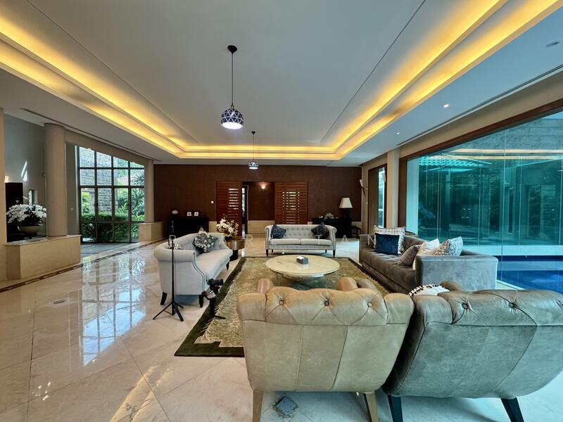 ️ ️! NEW EXCLUSIVE LIST! MODERN 2 STY GCB , HUGE POOL, 7 BEDS- ENSUITES ...