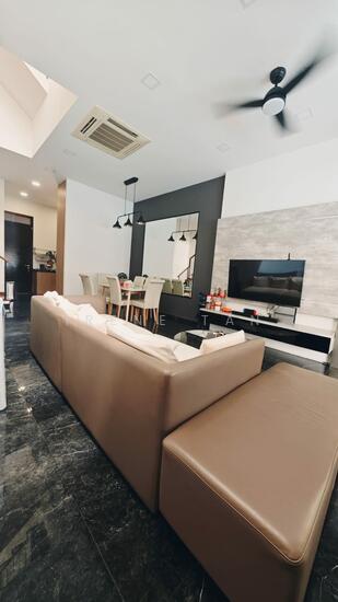 Well maintained spacious Inter terrace cluster house Terraced House For ...