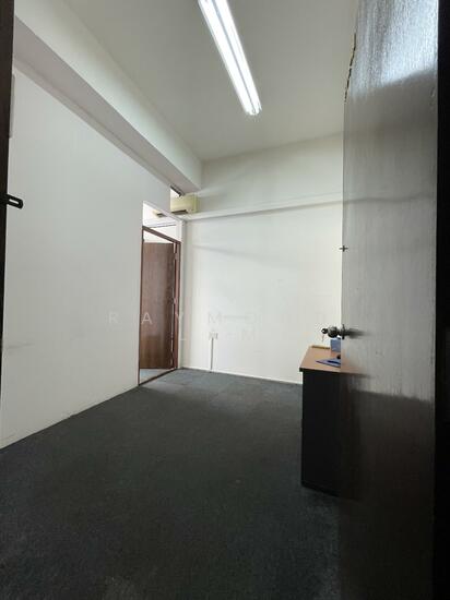 Kapo Factory Building, 80 Playfair Road, 194 sqft, Light Industrial (B1 ...
