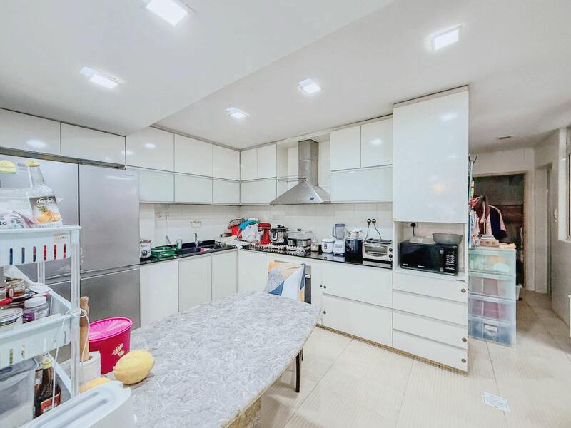 Holland Grove Landed Hse Near Henry Park Primary School Semi-Detached ...