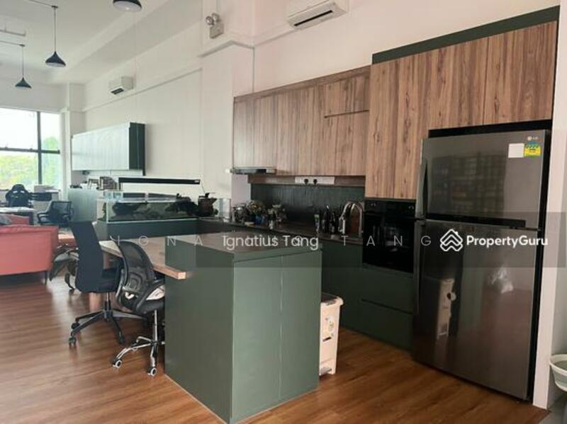 Commercial Properties for Sale at Midview Building, Dec 2025