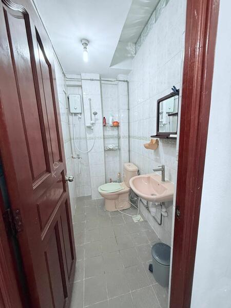 Eng Kong Place Corner Terrace For Sale at S$ 6,000,000 | PropertyGuru ...