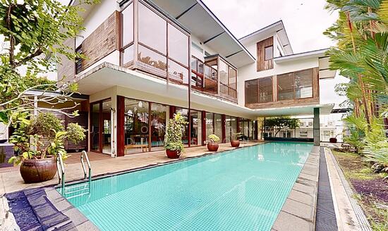 Exclusive Rebuilt 2.5-Storey Elevated Detached House with Pool ...