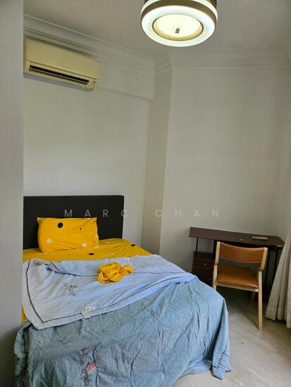 Pinetree Condo, 28 Balmoral park, Room Rental, 100 sqft, Condominium ...