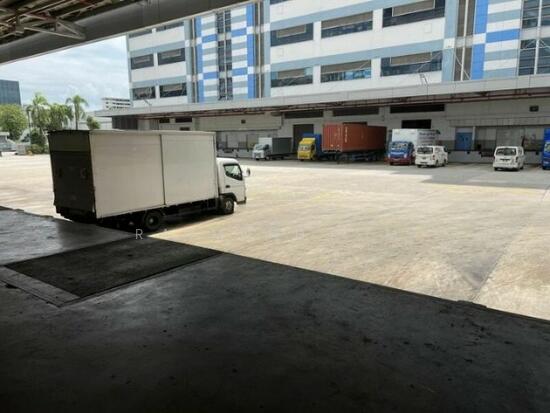 Pandan Ground Floor Warehouse | 10000 sf | 7m ceiling, Pandan Crescent ...