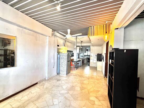 3 Beach Road HDB Flat For Sale at S$ 438,000 | PropertyGuru Singapore