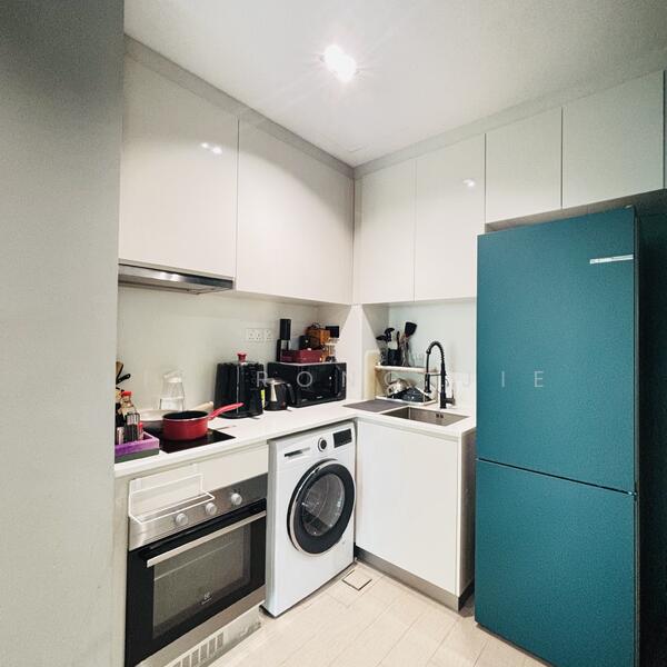 Roots @ Transit Apartment For Sale at S$ 950,000 | PropertyGuru Singapore