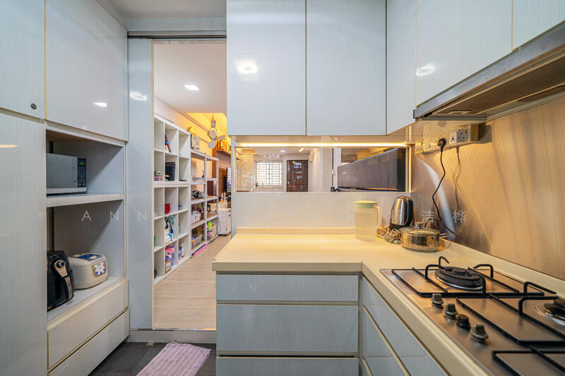 106 Ang Mo Kio Avenue 4 HDB Flat For Sale at S$ 495,000 | PropertyGuru ...