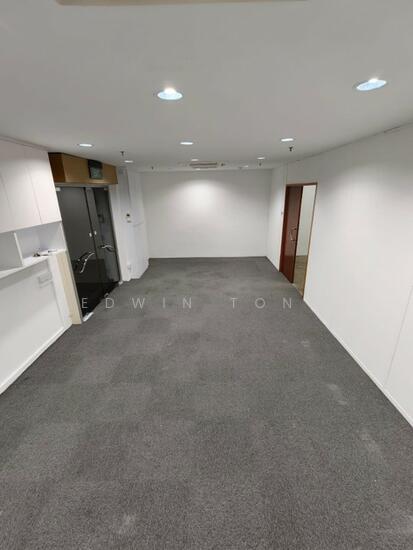 Henderson Industrial Park, 219 Henderson Road, 2,099 sqft, Light ...