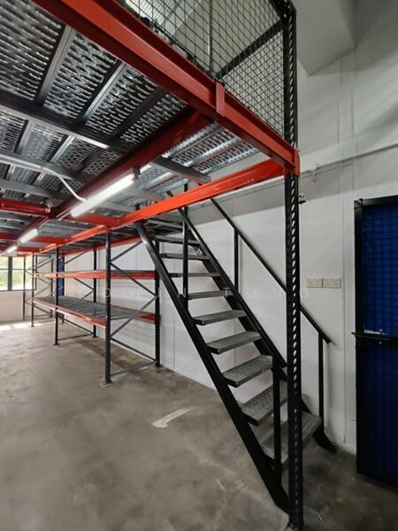 Henderson Industrial Park, 219 Henderson Road, 2,099 sqft, Light ...