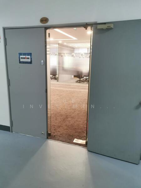 Henderson Building, 221 Henderson Road, 4,821 sqft, Light Industrial ...
