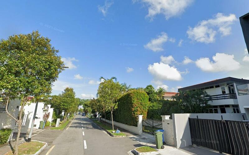 ⭐️⭐️LANDED7772@ Brand New at Goodman A Detached House with basement ...
