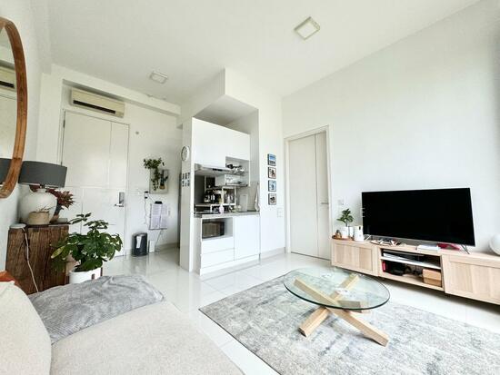 Le Somme Condominium For Sale at S$ 1,450,000 | PropertyGuru Singapore