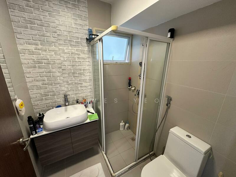 588B Ang Mo Kio Street 52 HDB Flat For Sale at S$ 1,250,000 ...