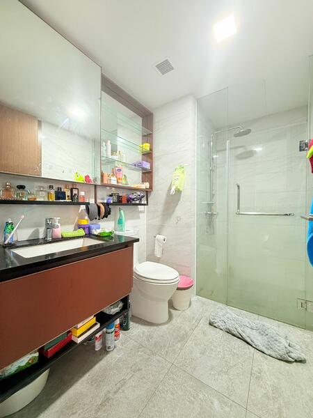 Normanton Park, 61 Normanton Park, 1 Bedroom, 484 sqft, Condominium For ...