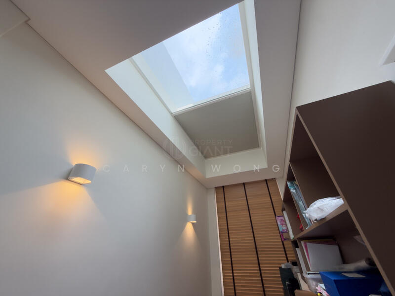 ️GIANT⚡️Mins Drive/Walk to TAO NAN School! Rare Renovated 3.5 Storey ...