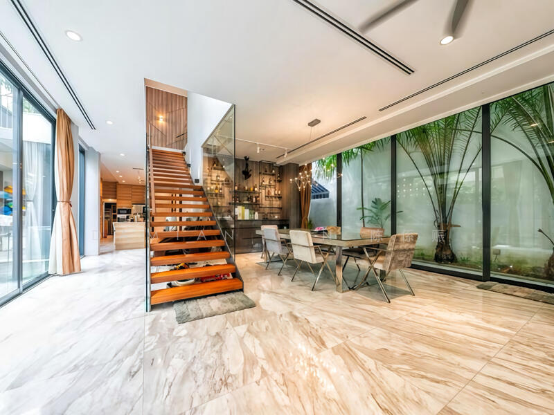 ⭐️MODERN RENOVATED 2.5-STY W/ BASEMENT DETACHED HSE WITHIN 1KM TO NYPS ...