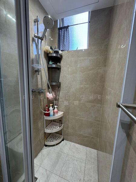 Castle Green, 487 Yio Chu Kang Road, Room Rental, 120 sqft, Condominium ...