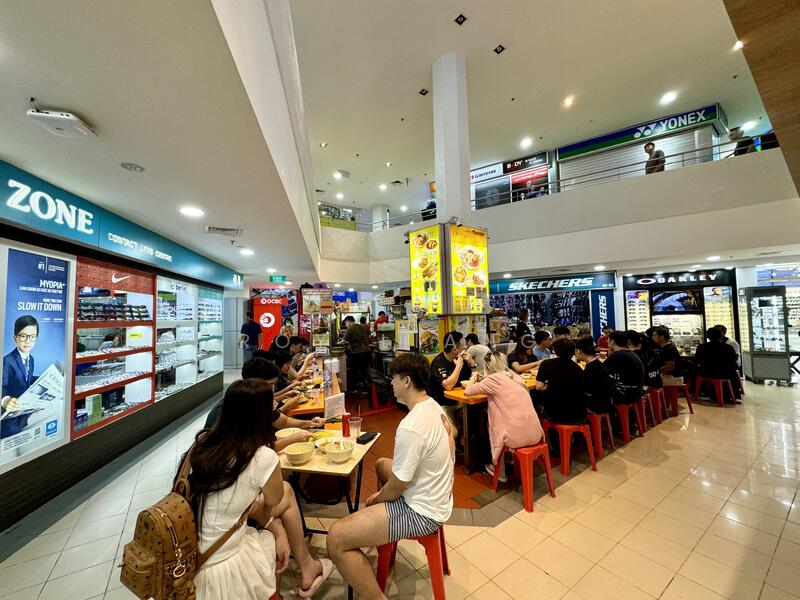 Queensway Shopping Centre, 1 Queensway, 215 sqft, Mall Shop For Rent ...