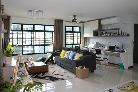 808A Choa Chu Kang Avenue 1 HDB Flat For Sale at S$ 758,000 ...
