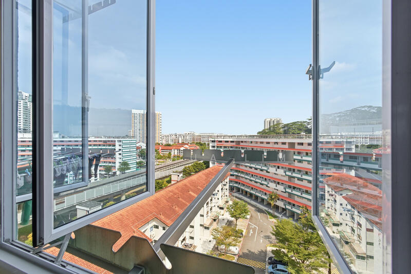 523 Bukit Batok Street 52 HDB Flat For Sale at S$ 435,000 ...