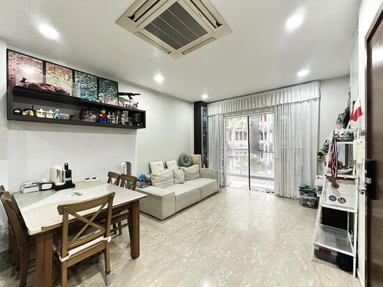 Palmera Residence Condominium For Sale at S$ 2,100,000 | PropertyGuru ...