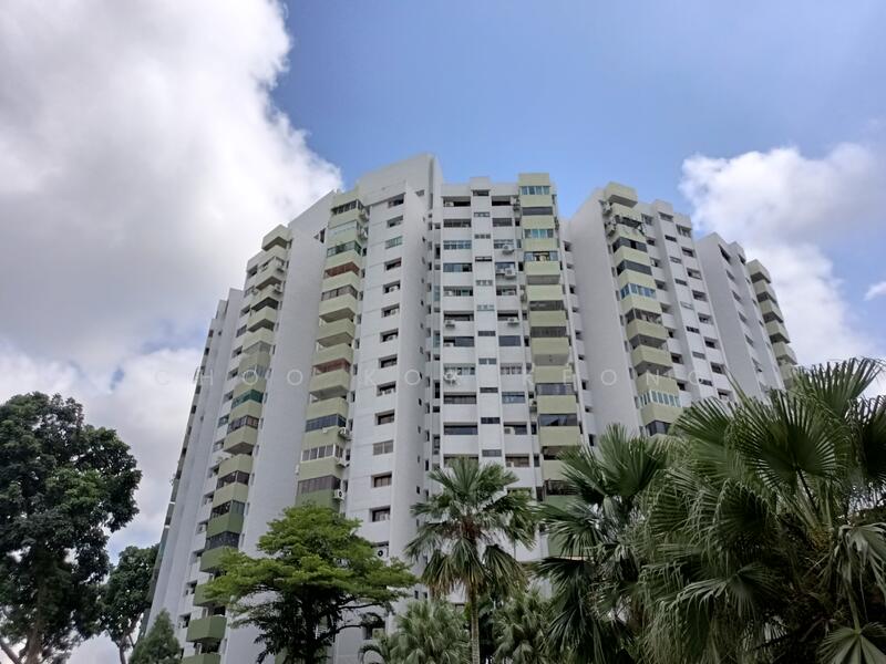 Pine Grove, 1P Pine Grove, Room Rental, 250 sqft, Condominium For Rent ...