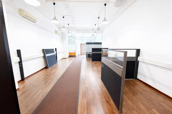 Tradehub 21, 18 Boon Lay Way, 1,055 sqft, Light Industrial (B1) For ...