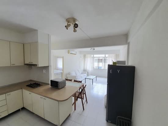Novena Hill Apartment For Sale at S$ 1,250,000 | PropertyGuru Singapore