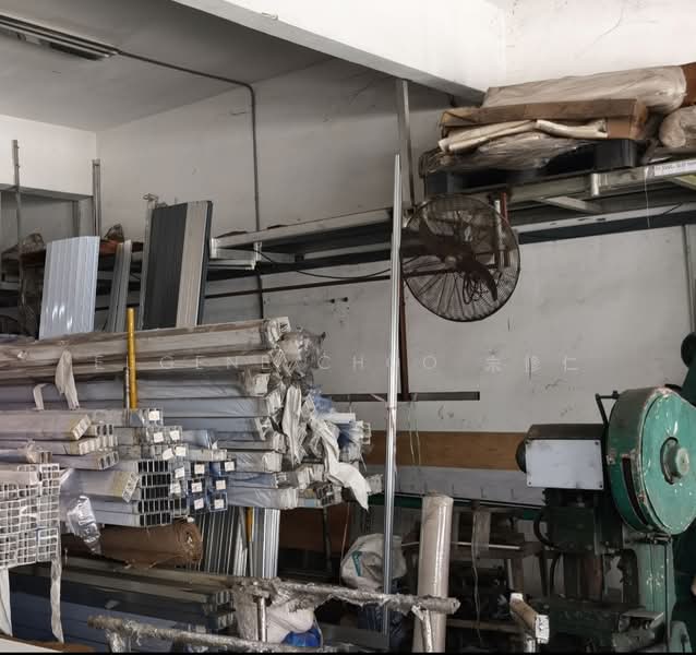 GROUND FLOOR. Warehouse, production, manufacturing etc, Genting Road ...