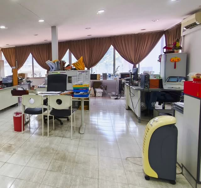 GROUND FLOOR. Warehouse, production, manufacturing etc, Genting Road ...