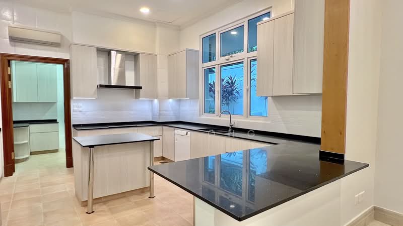 Timeless European Style Good Class Bungalow at Dempsey Vicinity, Ridout ...