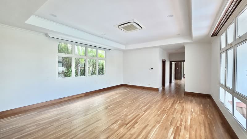 Timeless European Style Good Class Bungalow at Dempsey Vicinity, Ridout ...