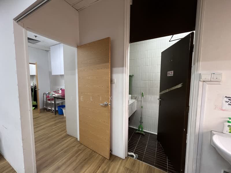 Fu Lu Shou Complex, 149 Rochor Road, 958 sqft, Office For Rent, by ...