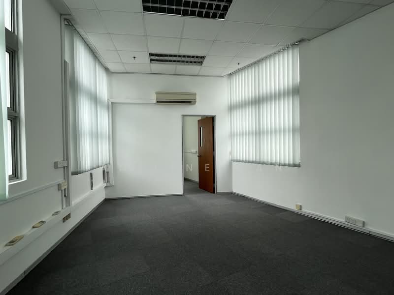 Advance Building, 19 Burn Road, 850 sqft, Light Industrial (B1) For ...