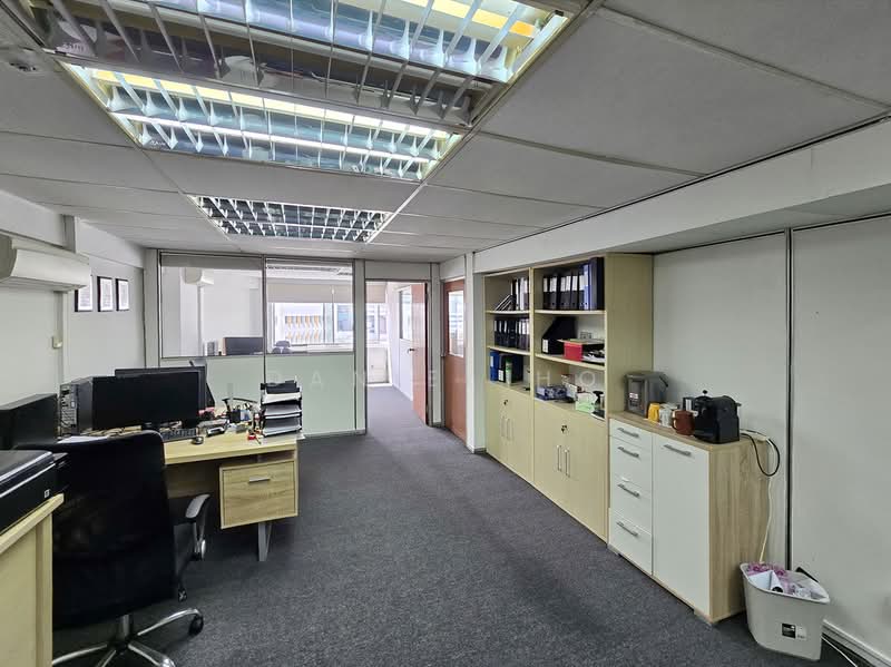Textile Centre, 200 Jalan Sultan, 883 sqft, Office For Rent, by Daniel ...