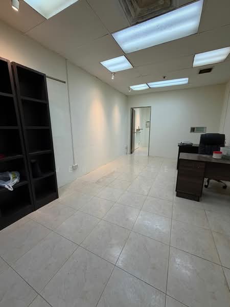 Golden Mile Tower, 6001 Beach Road, 336 sqft, Other Retail For Rent, by ...