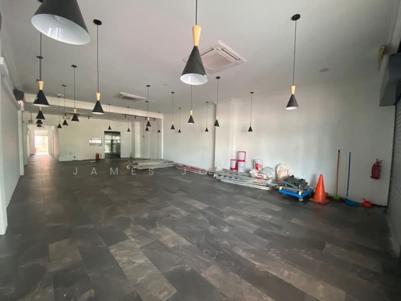 Ideal for 24 hr biz | Yishun ground floor shop | Basement parking ...