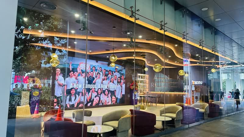 Midpoint Orchard, 220 Orchard Road, 10,250,000 sqft, Mall Shop For Sale ...