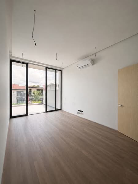 🔆 Brand New Ready Home 1km St Nics Terraced House For Sale at S ...