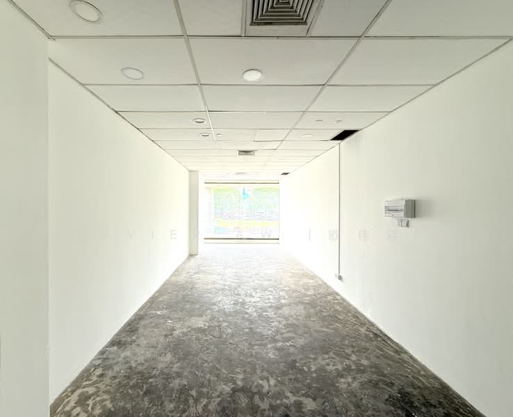 Golden Landmark, 390 Victoria Street, 398 sqft, Mall Shop For Rent, by ...