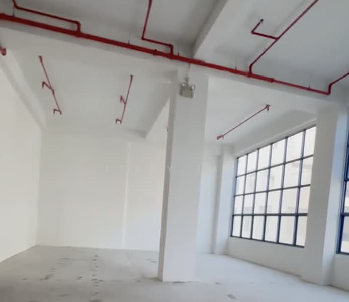 Heng Loong Building, 61 Bukit Batok Crescent, 1,927 sqft, Light ...