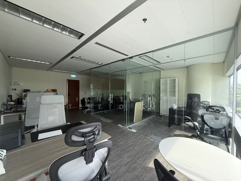 Gateway East, 152 Beach Road, 630 sqft, Office For Rent, by MJ ZHUO ...