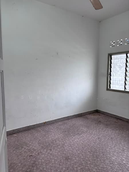 Worker Dormitory Worker Stay Unit Sembawang Road Shophouse, Sembawang ...