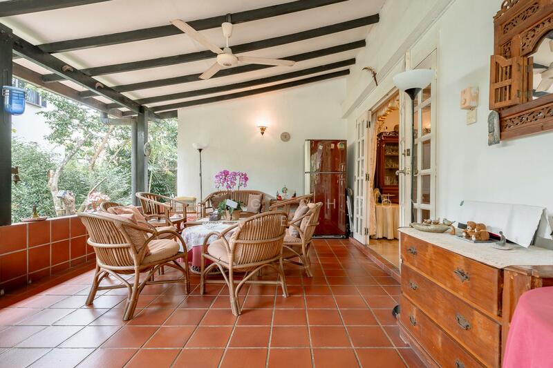 Elevated Plot 19m by 36m Located at Top of Kingsmead/Coronation ...