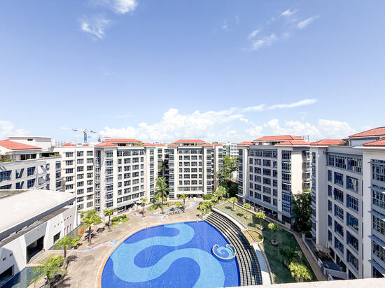 Carissa Park Condo, 2 Flora Drive, 4 Bedrooms, 2110 sqft, Condominium ...