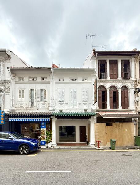Commercial Building along Mosque Street for sale, , 3,100 sqft, Shop ...