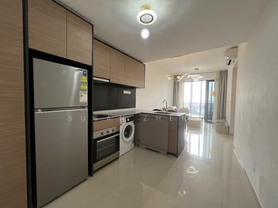 Midwood, 10 Hillview Rise, 2 Bedrooms, 635 sqft, Condominium For Rent ...