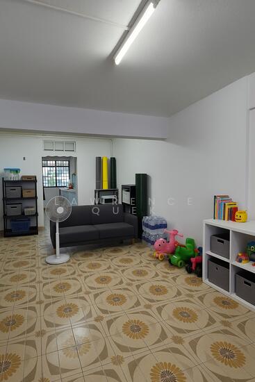 208 Boon Lay Place HDB Flat For Sale at S$ 368,000 | PropertyGuru Singapore